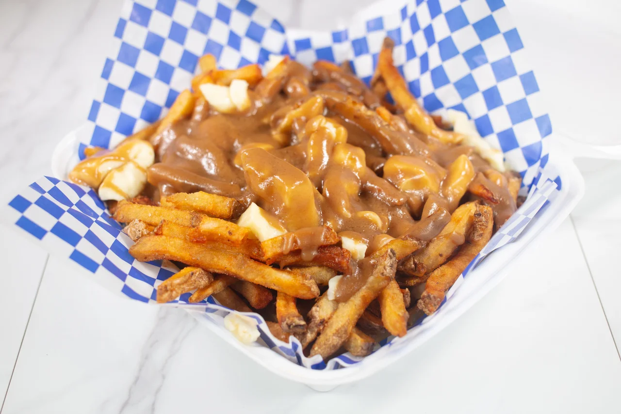 Pyramid Poutine (Classic Poutine) | Spool Takeout